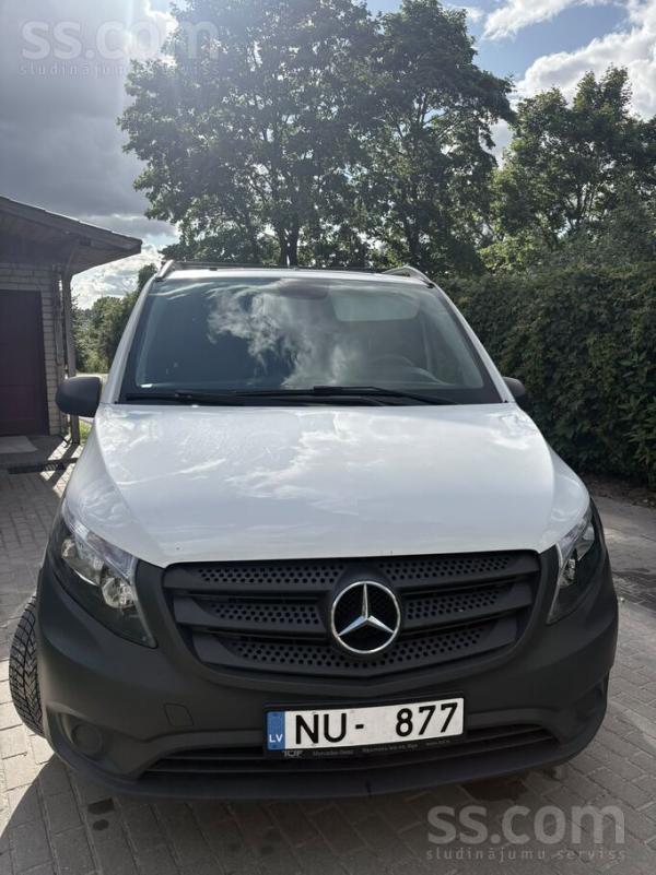 White Mercedes-Benz Vito 2017 in Riga, with an engine capacity of 2.20 L and mileage of 372 thousand km for 11900 €, photo 2 on AUTOMOTO.COM.LV