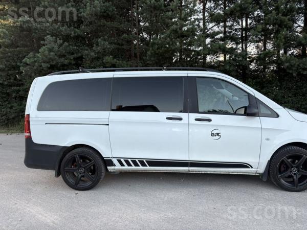 White Mercedes-Benz Vito 2017 in Riga, with an engine capacity of 2.20 L and mileage of 372 thousand km for 11900 €, photo 4 on AUTOMOTO.COM.LV