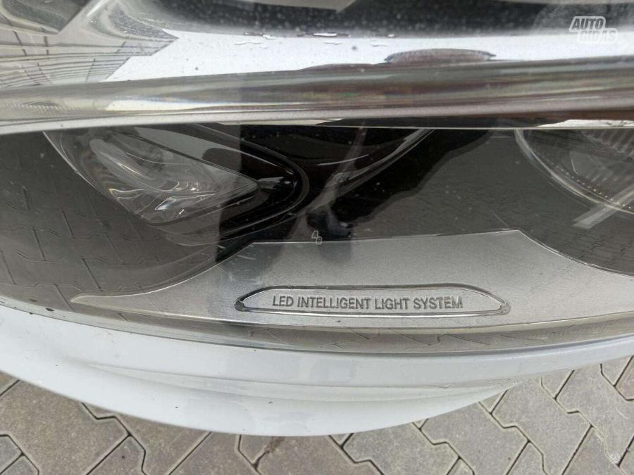White Mercedes-Benz Vito 2020 in Vilnius, with an engine capacity of 2.00 L and mileage of 323 thousand km for 15950 €, photo 14 on AUTOMOTO.COM.LV