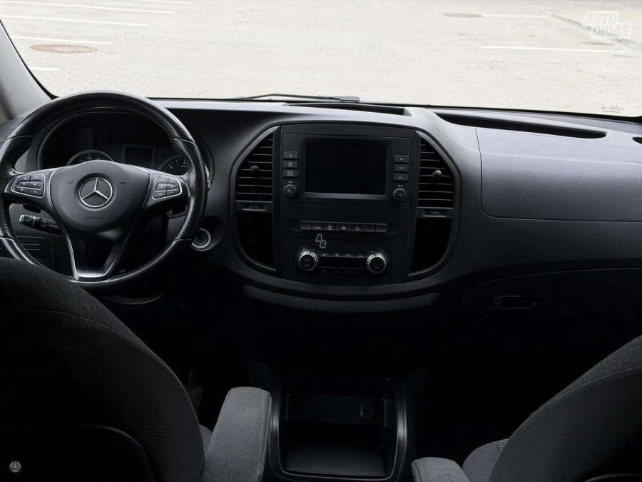 White Mercedes-Benz Vito 2020 in Vilnius, with an engine capacity of 2.00 L and mileage of 323 thousand km for 15950 €, photo 16 on AUTOMOTO.COM.LV