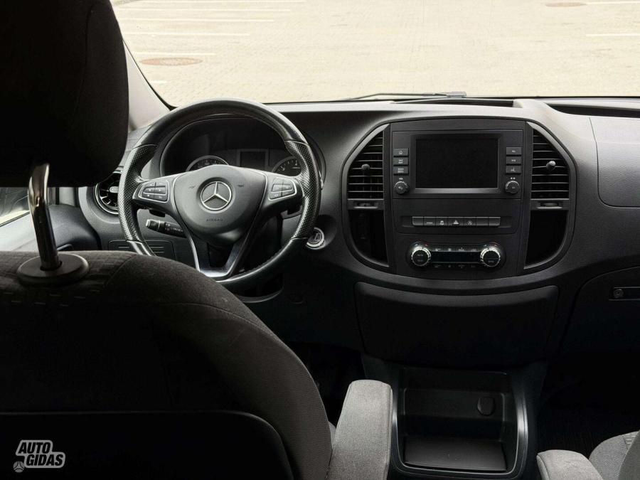 White Mercedes-Benz Vito 2020 in Vilnius, with an engine capacity of 2.00 L and mileage of 323 thousand km for 15950 €, photo 17 on AUTOMOTO.COM.LV