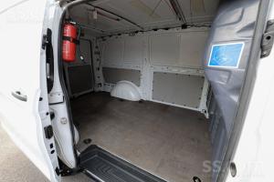 Balts Mercedes-Benz Vito 2020 Jelgava, ar dzinēja tilpumu 1.80 L un nobraukumu 0 tūkst. km par 12500 €, foto 25 vietnē AUTOMOTO.COM.LV