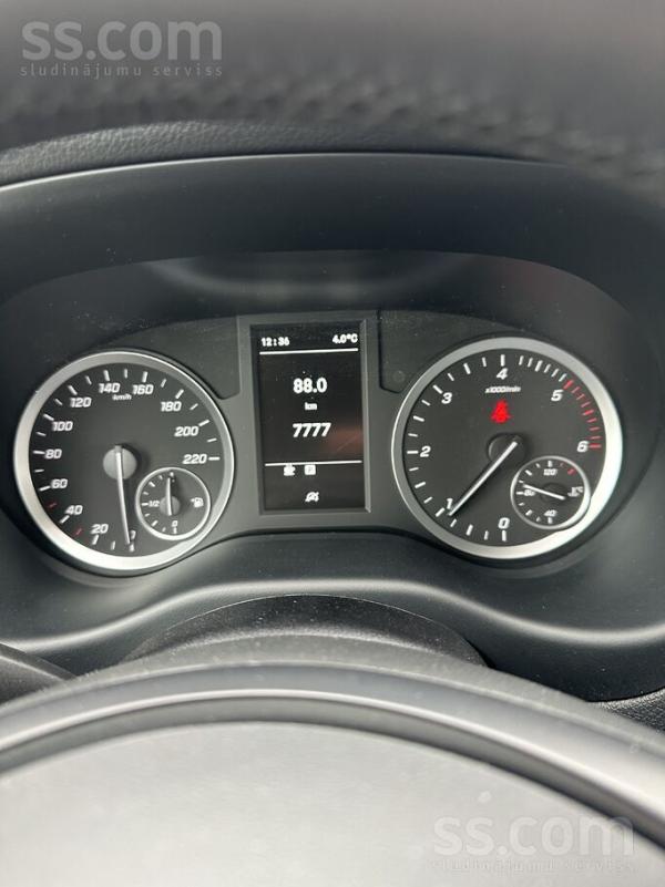 White Mercedes-Benz Vito 2021 in Jelgava, with an engine capacity of 1.80 L and mileage of 68 thousand km for 41700 €, photo 7 on AUTOMOTO.COM.LV