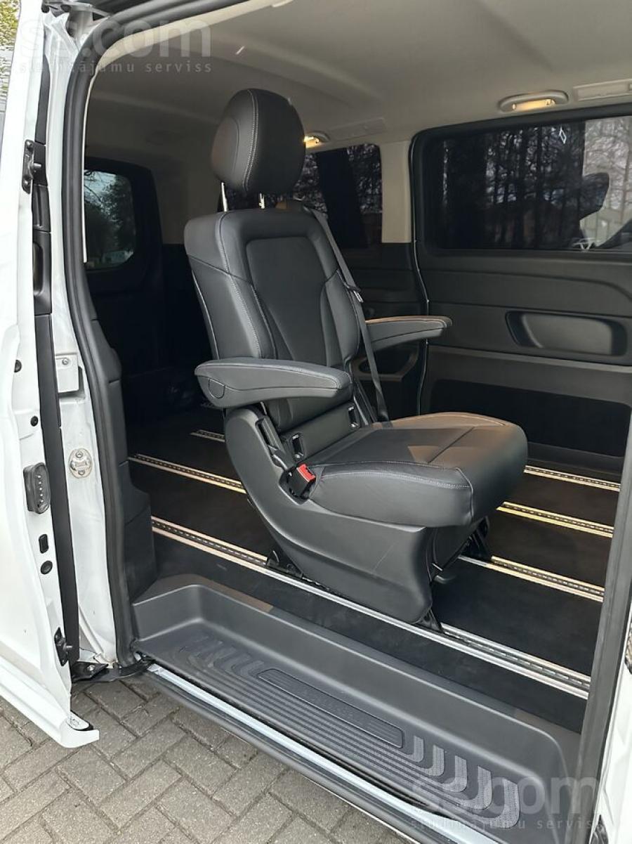 White Mercedes-Benz Vito 2021 in Jelgava, with an engine capacity of 1.80 L and mileage of 68 thousand km for 41700 €, photo 14 on AUTOMOTO.COM.LV