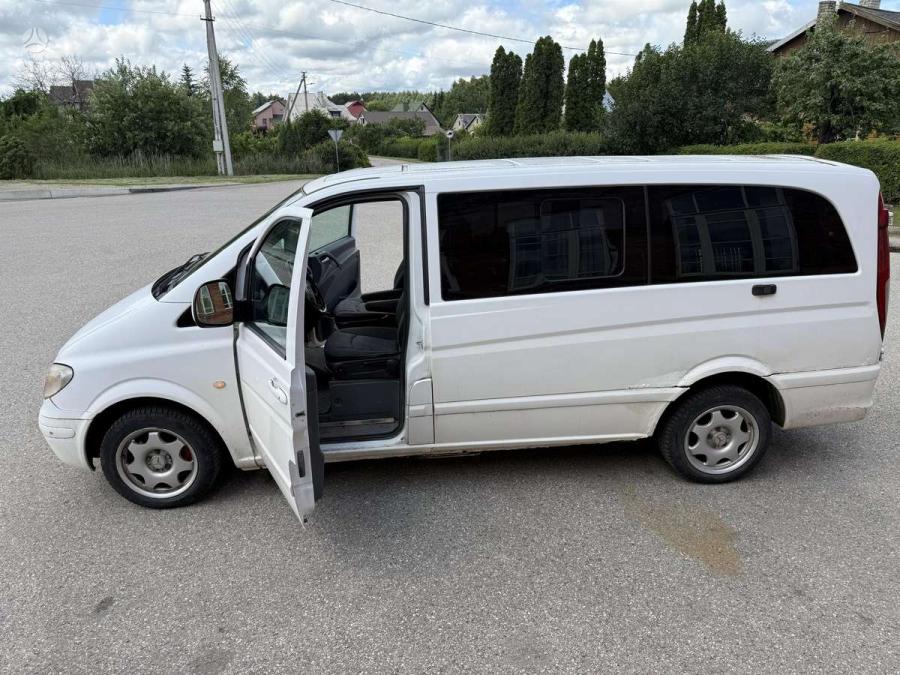 White Mercedes-Benz Vito 2005 in Jonava, with an engine capacity of 2.20 L and mileage of 322 thousand km for 2150 €, photo 14 on AUTOMOTO.COM.LV
