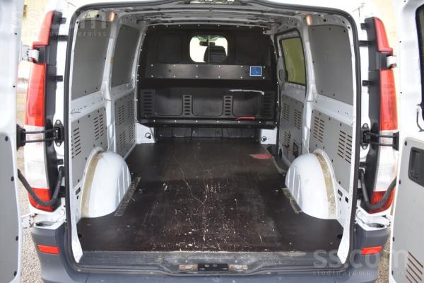 Balts Mercedes-Benz Vito 2012 Talsi, ar dzinēja tilpumu 2.20 L un nobraukumu 200 tūkst. km par 7000 €, foto 9 vietnē AUTOMOTO.COM.LV