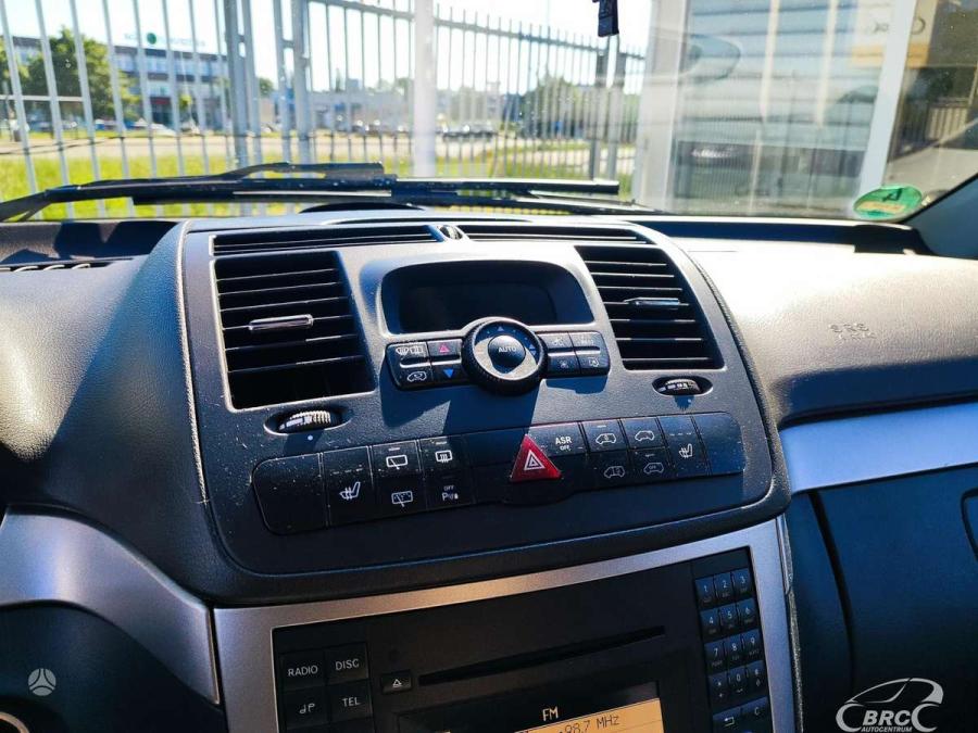 Balts Mercedes-Benz Vito 2014 Klaipėda, ar dzinēja tilpumu 2.99 L un nobraukumu 266 tūkst. km par 12000 €, foto 26 vietnē AUTOMOTO.COM.LV