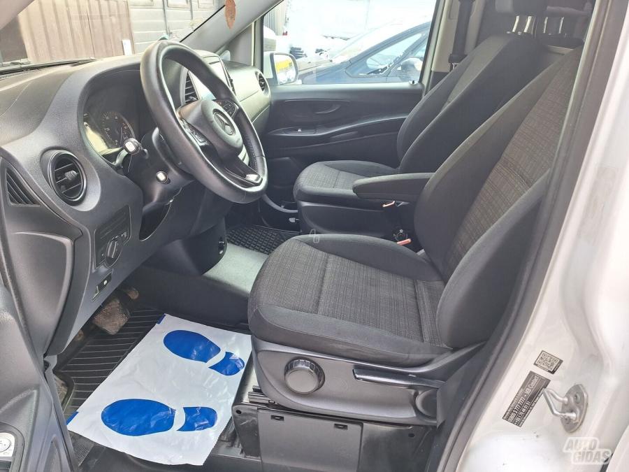 White Mercedes-Benz Vito 2015 in Taurage, with an engine capacity of 2.10 L and mileage of 265 thousand km for 10300 €, photo 7 on AUTOMOTO.COM.LV