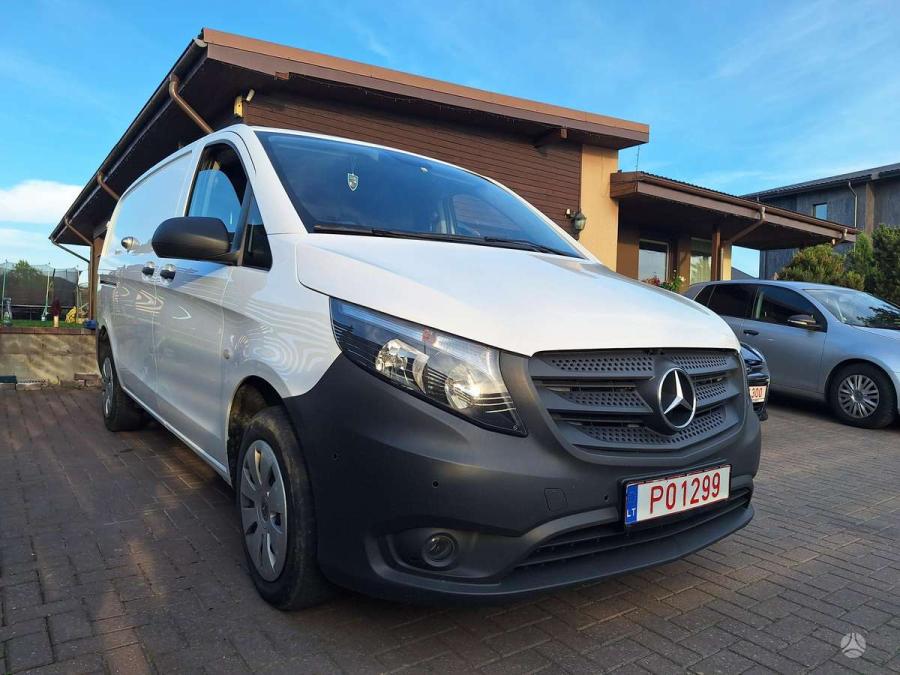 Balts Mercedes-Benz Vito 2016 Kauņa, ar dzinēja tilpumu 2.14 L un nobraukumu 235 tūkst. km par 9600 €, foto 1 vietnē AUTOMOTO.COM.LV