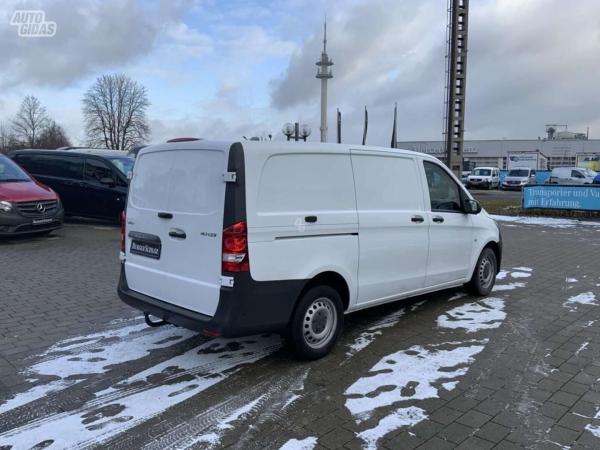 White Mercedes-Benz Vito 2021 in Kaunas, with an engine capacity of 1.80 L and mileage of 61 thousand km for 26426 €, photo 5 on AUTOMOTO.COM.LV