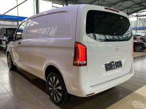 Balts Mercedes-Benz Vito 2021 Kauņa, ar dzinēja tilpumu 2.00 L un nobraukumu 72 tūkst. km par 32185 €, foto 3 vietnē AUTOMOTO.COM.LV