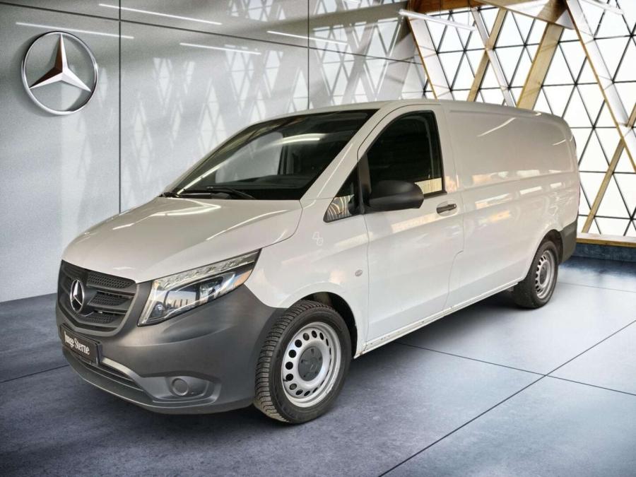 White Mercedes-Benz Vito 2021 in Kaunas, with an engine capacity of 2.00 L and mileage of 53 thousand km for 32954 €, photo 2 on AUTOMOTO.COM.LV