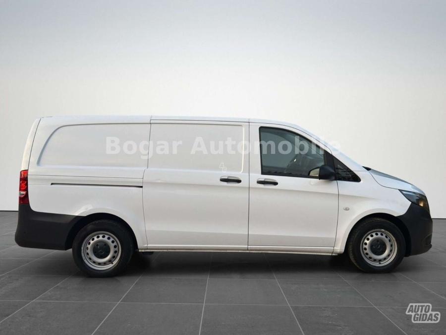 Balts Mercedes-Benz Vito 2021 Kauņa, ar dzinēja tilpumu 2.00 L un nobraukumu 92 tūkst. km par 26601 €, foto 7 vietnē AUTOMOTO.COM.LV