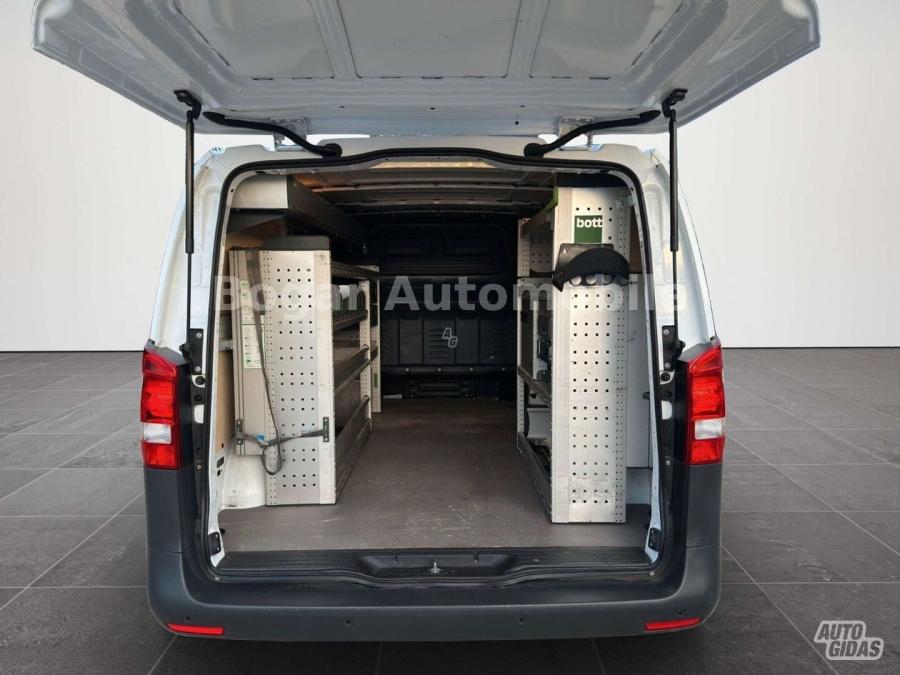 Balts Mercedes-Benz Vito 2021 Kauņa, ar dzinēja tilpumu 2.00 L un nobraukumu 92 tūkst. km par 26601 €, foto 11 vietnē AUTOMOTO.COM.LV
