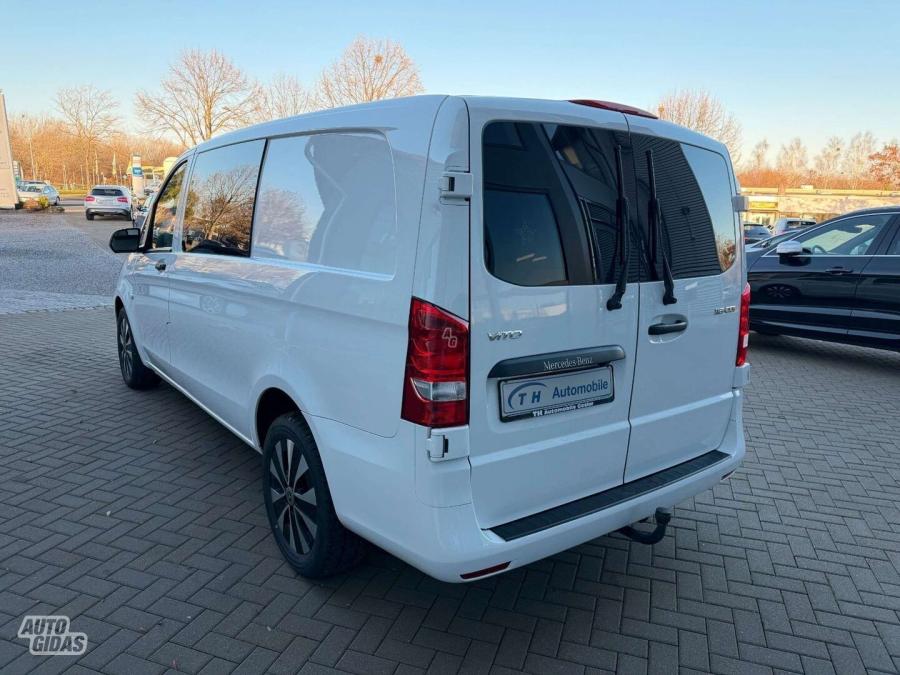 White Mercedes-Benz Vito 2022 in Kaunas, with an engine capacity of 2.00 L and mileage of 65 thousand km for 33167 €, photo 6 on AUTOMOTO.COM.LV