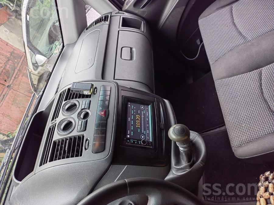 White Mercedes-Benz Vito 2011 in Riga, with an engine capacity of 2.20 L and mileage of 217 thousand km for 5250 €, photo 15 on AUTOMOTO.COM.LV