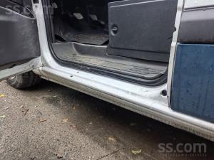 White Mercedes-Benz Vito 2011 in Riga, with an engine capacity of 2.20 L and mileage of 217 thousand km for 5250 €, photo 20 on AUTOMOTO.COM.LV