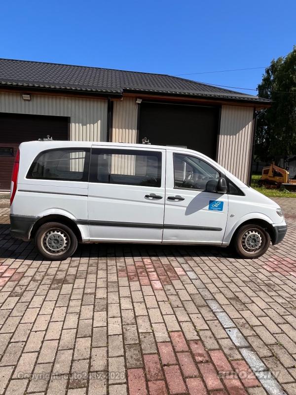 Balts Mercedes-Benz Vito 2005 Tallina, ar dzinēja tilpumu 2.10 L un nobraukumu 376 tūkst. km par 2300 €, foto 3 vietnē AUTOMOTO.COM.LV