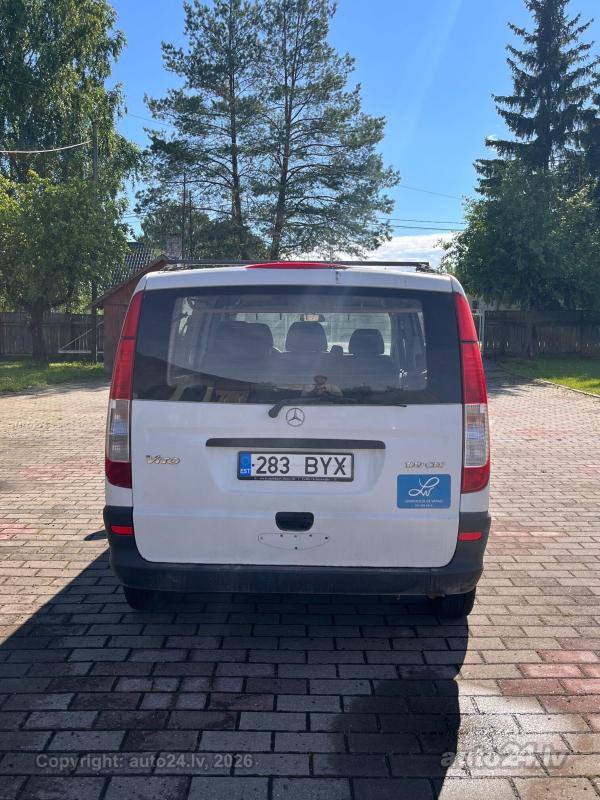Balts Mercedes-Benz Vito 2005 Tallina, ar dzinēja tilpumu 2.10 L un nobraukumu 376 tūkst. km par 2300 €, foto 5 vietnē AUTOMOTO.COM.LV
