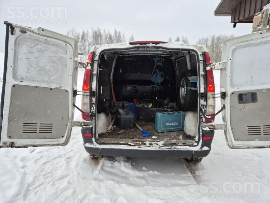 Белый Мерседес Вито 2007 в Цесис, объемом двигателя 2.20 л и пробегом 340 тыс. км за 3750 €, фото 5 на AUTOMOTO.COM.LV