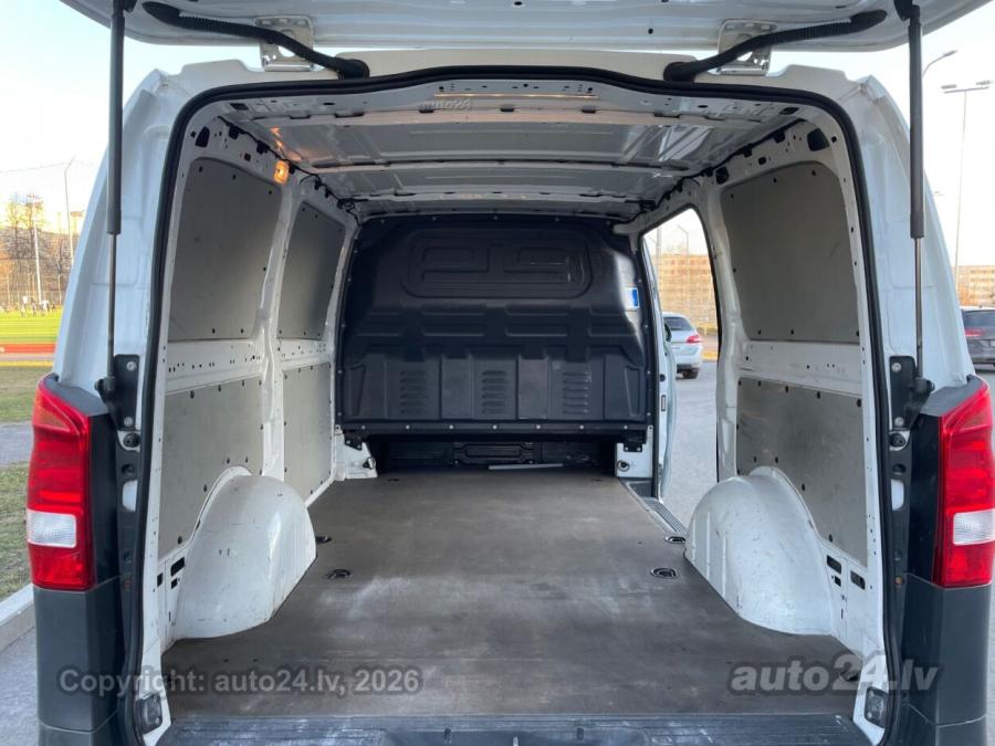 Balts Mercedes-Benz Vito 2015 Tartu, ar dzinēja tilpumu 1.60 L un nobraukumu 0 tūkst. km par 7400 €, foto 14 vietnē AUTOMOTO.COM.LV