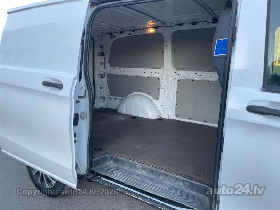 Balts Mercedes-Benz Vito 2015 Tartu, ar dzinēja tilpumu 1.60 L un nobraukumu 0 tūkst. km par 7400 €, foto 15 vietnē AUTOMOTO.COM.LV