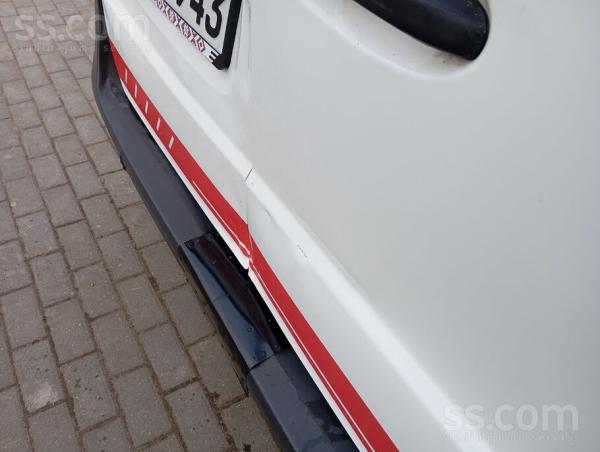 Balts Mercedes-Benz Vito 2016 Balvi, ar dzinēja tilpumu 2.20 L un nobraukumu 119 tūkst. km par 7450 €, foto 10 vietnē AUTOMOTO.COM.LV