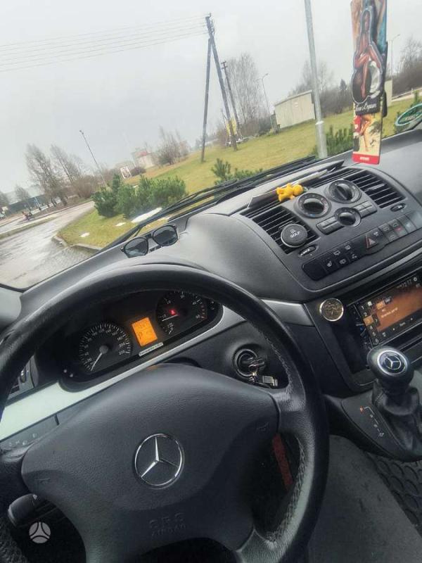 Yellow Mercedes-Benz Vito 2011 in Rokiskis, with an engine capacity of 2.14 L and mileage of 360 thousand km for 6000 €, photo 5 on AUTOMOTO.COM.LV