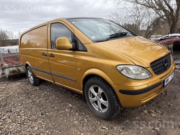 Yellow Mercedes-Benz Vito 2004 in Riga, with an engine capacity of 2.20 L and mileage of 464 thousand km for 2000 €, photo 4 on AUTOMOTO.COM.LV
