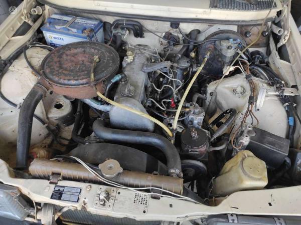 Brown Mercedes-Benz W 123 1982 in Kupiskis, with an engine capacity of 2.00 L and mileage of 251 thousand km for 2400 €, photo 4 on AUTOMOTO.COM.LV