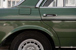Green Mercedes-Benz W 123 1979 in Tallinn, with an engine capacity of 2.31 L and mileage of 135 thousand km for 12900 €, photo 11 on AUTOMOTO.COM.LV