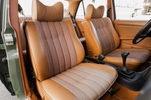 Green Mercedes-Benz W 123 1979 in Tallinn, with an engine capacity of 2.31 L and mileage of 135 thousand km for 12900 €, photo 19 on AUTOMOTO.COM.LV