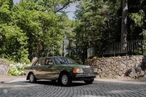 Green Mercedes-Benz W 123 1979 in Tallinn, with an engine capacity of 2.31 L and mileage of 135 thousand km for 12900 €, photo 39 on AUTOMOTO.COM.LV