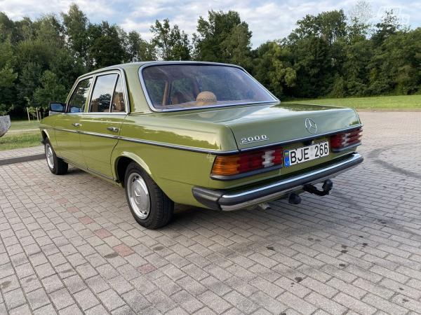 Zaļš Mercedes-Benz W 123 1981 Tauragė, ar dzinēja tilpumu 2.00 L un nobraukumu 211 tūkst. km par 6900 €, foto 4 vietnē AUTOMOTO.COM.LV