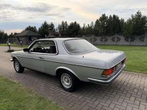 Серый Мерседес W 123 1978 в Кедайняй, объемом двигателя 2.80 л и пробегом 178 тыс. км за 5500 €, фото 5 на AUTOMOTO.COM.LV