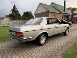 Серый Мерседес W 123 1978 в Кедайняй, объемом двигателя 2.80 л и пробегом 178 тыс. км за 5500 €, фото 6 на AUTOMOTO.COM.LV