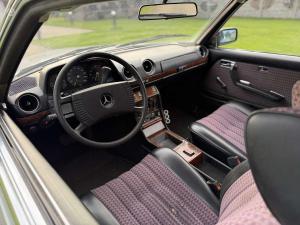 Серый Мерседес W 123 1978 в Кедайняй, объемом двигателя 2.80 л и пробегом 178 тыс. км за 5500 €, фото 8 на AUTOMOTO.COM.LV