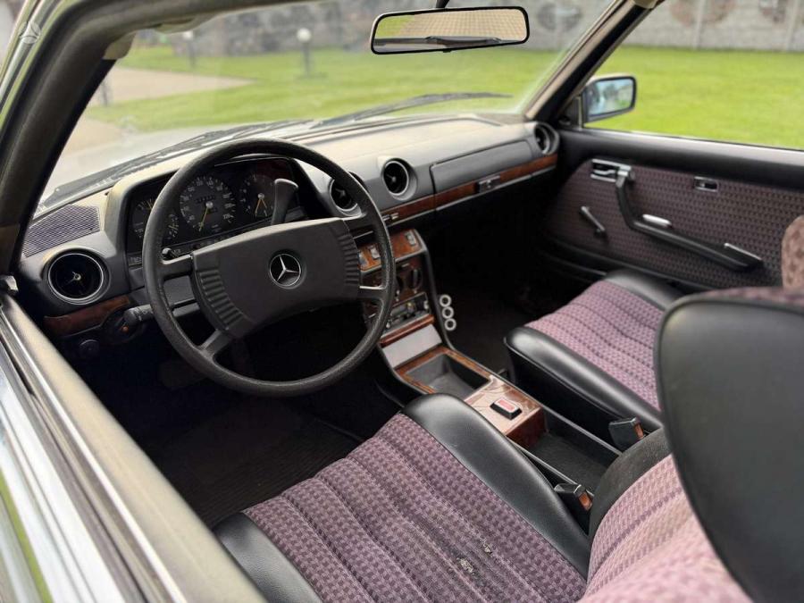 Серый Мерседес W 123 1978 в Кедайняй, объемом двигателя 2.80 л и пробегом 178 тыс. км за 5500 €, фото 8 на AUTOMOTO.COM.LV