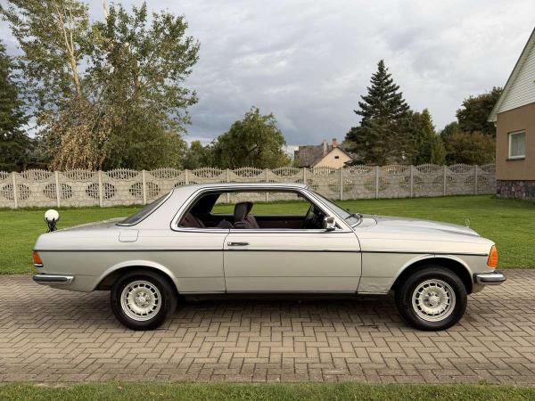 Серый Мерседес W 123 1978 в Кедайняй, объемом двигателя 2.80 л и пробегом 178 тыс. км за 5500 €, фото 10 на AUTOMOTO.COM.LV