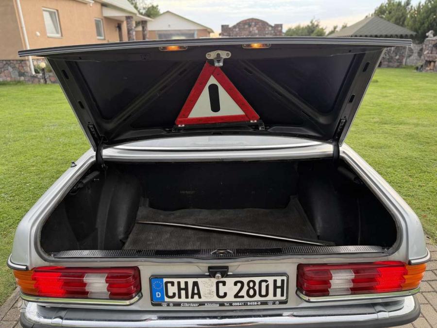 Серый Мерседес W 123 1978 в Кедайняй, объемом двигателя 2.80 л и пробегом 178 тыс. км за 5500 €, фото 17 на AUTOMOTO.COM.LV