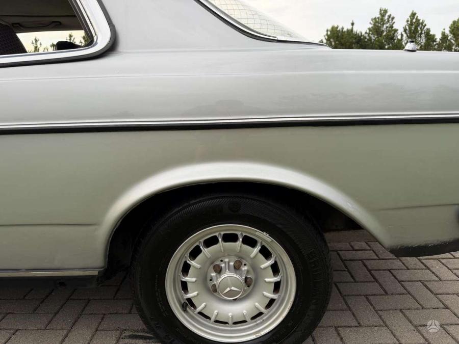 Серый Мерседес W 123 1978 в Кедайняй, объемом двигателя 2.80 л и пробегом 178 тыс. км за 5500 €, фото 22 на AUTOMOTO.COM.LV