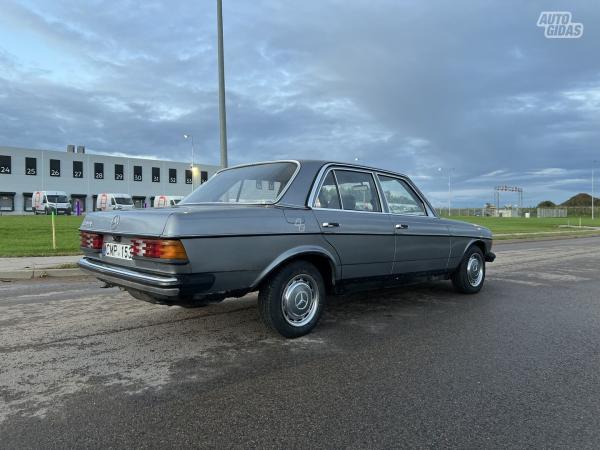 Серый Мерседес W 123 1981 в Каунас, объемом двигателя 2.00 л и пробегом 350 тыс. км за 2000 €, фото 8 на AUTOMOTO.COM.LV
