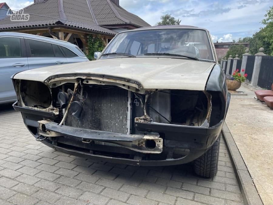 Mercedes-Benz W 123 1982 Raseiniai, ar dzinēja tilpumu 2.00 L un nobraukumu 254 tūkst. km par 2500 €, foto 2 vietnē AUTOMOTO.COM.LV