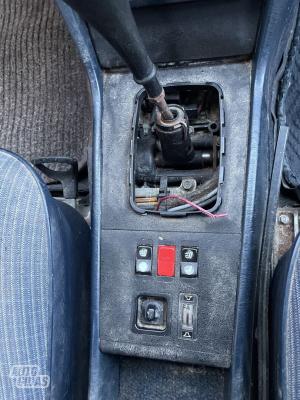 Белый Мерседес W 123 1984 в Вильнюс, объемом двигателя 3.00 л и пробегом 349 тыс. км за 1777 €, фото 31 на AUTOMOTO.COM.LV