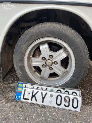 Balts Mercedes-Benz W 123 1984 Viļņa, ar dzinēja tilpumu 3.00 L un nobraukumu 349 tūkst. km par 1666 €, foto 3 vietnē AUTOMOTO.COM.LV