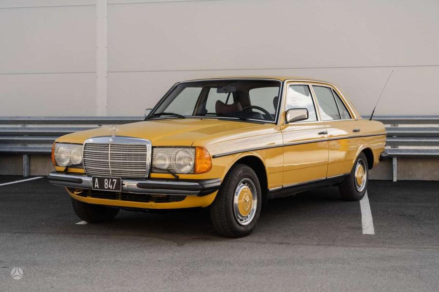 Yellow Mercedes-Benz W 123 1979 in Tallinn, with an engine capacity of 3.00 L and mileage of 261 thousand km for 14500 €, photo 1 on AUTOMOTO.COM.LV