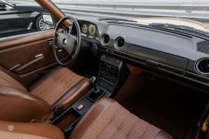 Yellow Mercedes-Benz W 123 1979 in Tallinn, with an engine capacity of 3.00 L and mileage of 261 thousand km for 14500 €, photo 24 on AUTOMOTO.COM.LV