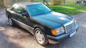 Melns Mercedes-Benz W 124 1986 Panevēža, ar dzinēja tilpumu 3.00 L un nobraukumu 300 tūkst. km par 4000 €, foto 2 vietnē AUTOMOTO.COM.LV