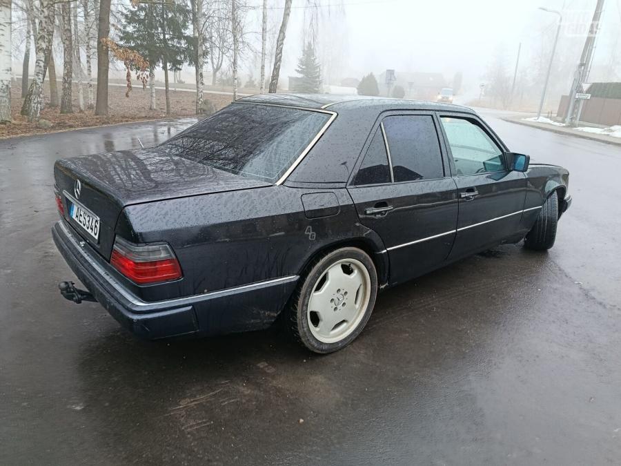 Черный Мерседес W 124 1989 в Шяуляй, объемом двигателя 2.50 л и пробегом 347 тыс. км за 4100 €, фото 14 на AUTOMOTO.COM.LV