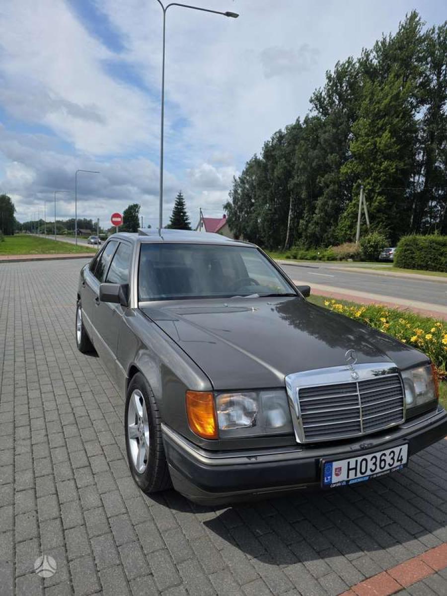 Коричневый Мерседес W 124 1990 в Расейняй, объемом двигателя 2.00 л и пробегом 205 тыс. км за 5999 €, фото 1 на AUTOMOTO.COM.LV